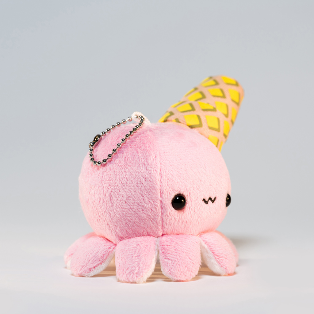MINI Momo Plushie Keychain – TENTA.CO!